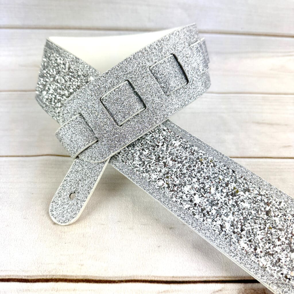 WW-GL-108 Aria Glow Silver Glitter Bomb Padded Guitar Strap White Glove ...